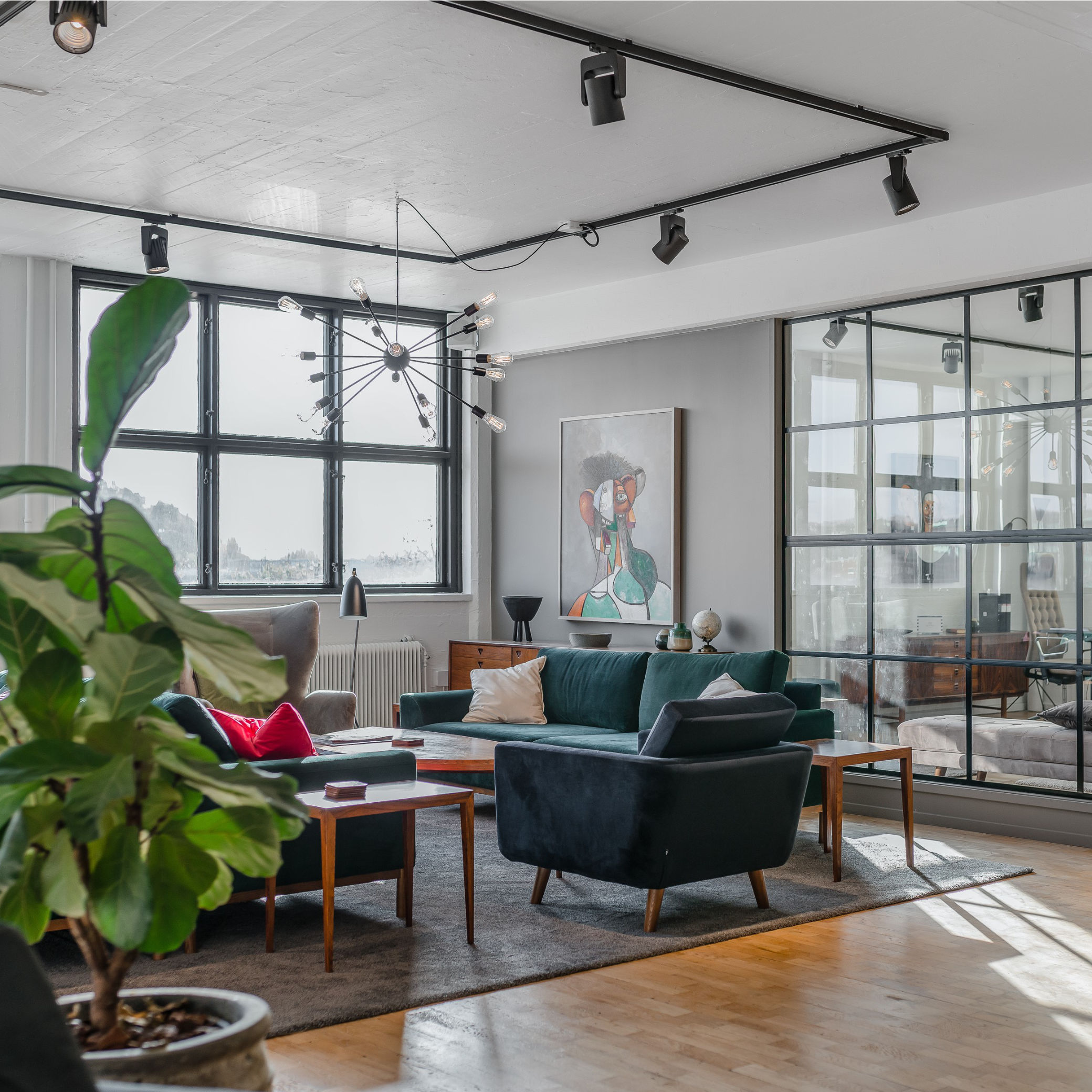 Lystra – LED Lighting for Tracks