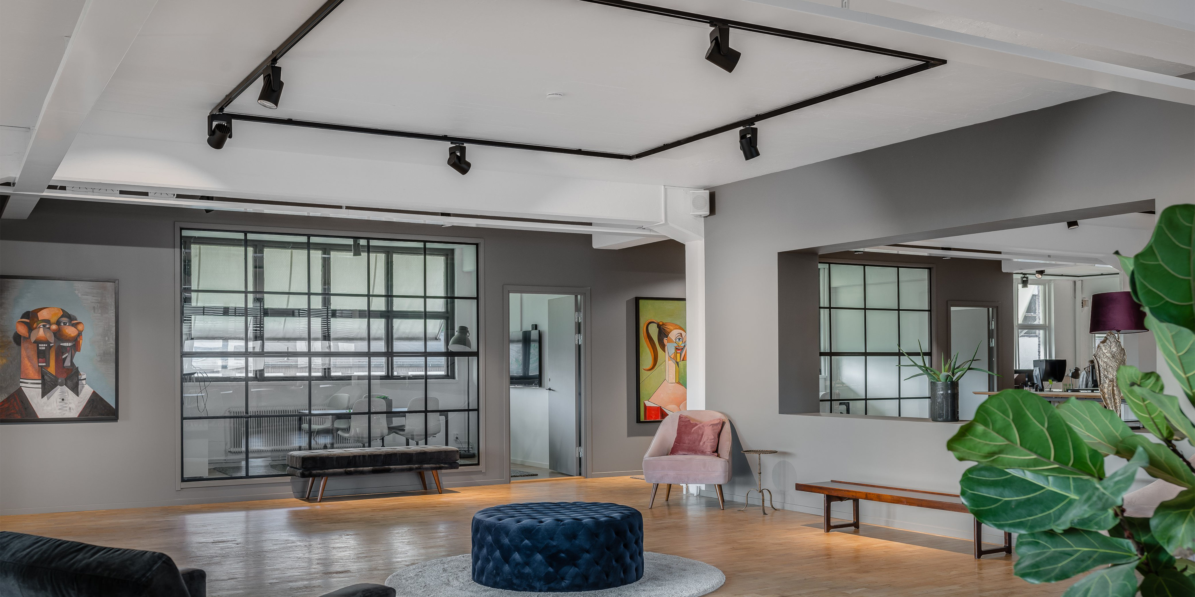 Lystra – LED Lighting for Tracks